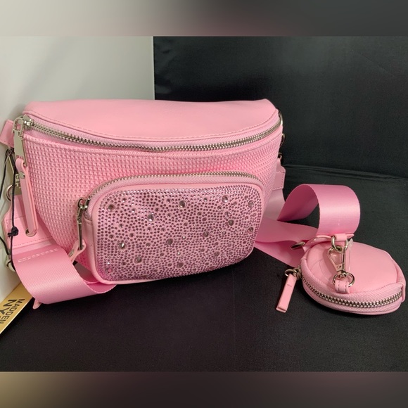 Madden NYC | Bags | Nwt Pink Dazzled Beltcrossbody With Ipod Holdercoin ...